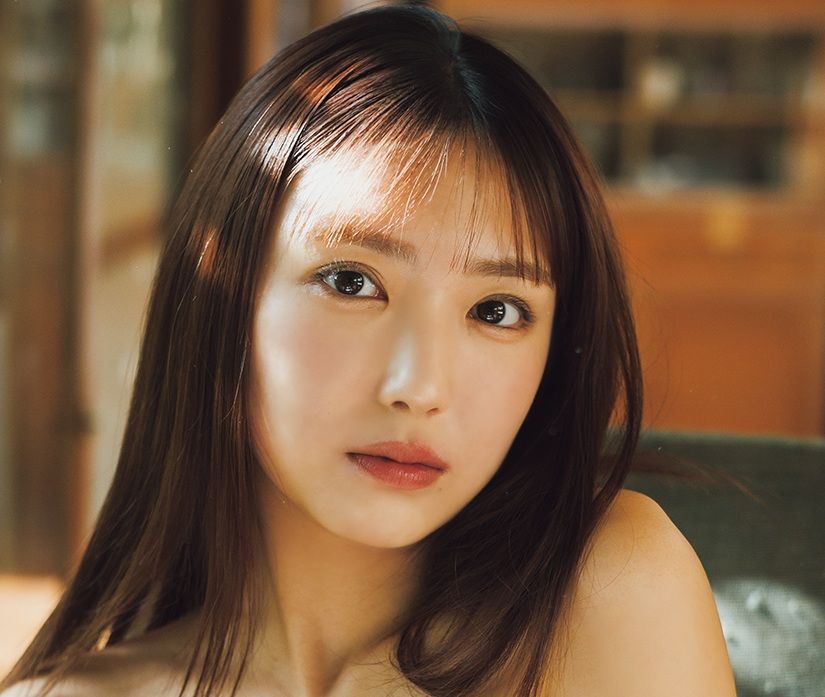 湯船から妖しげな色香 水と戯れるグラビア女王 グラビアマガジンENTAME 36℃表紙＆巻頭に登場｜まいどなニュース