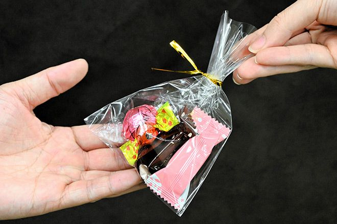 ‘Giri-choco’ leaving a bitter taste among female workers | The Asahi ...