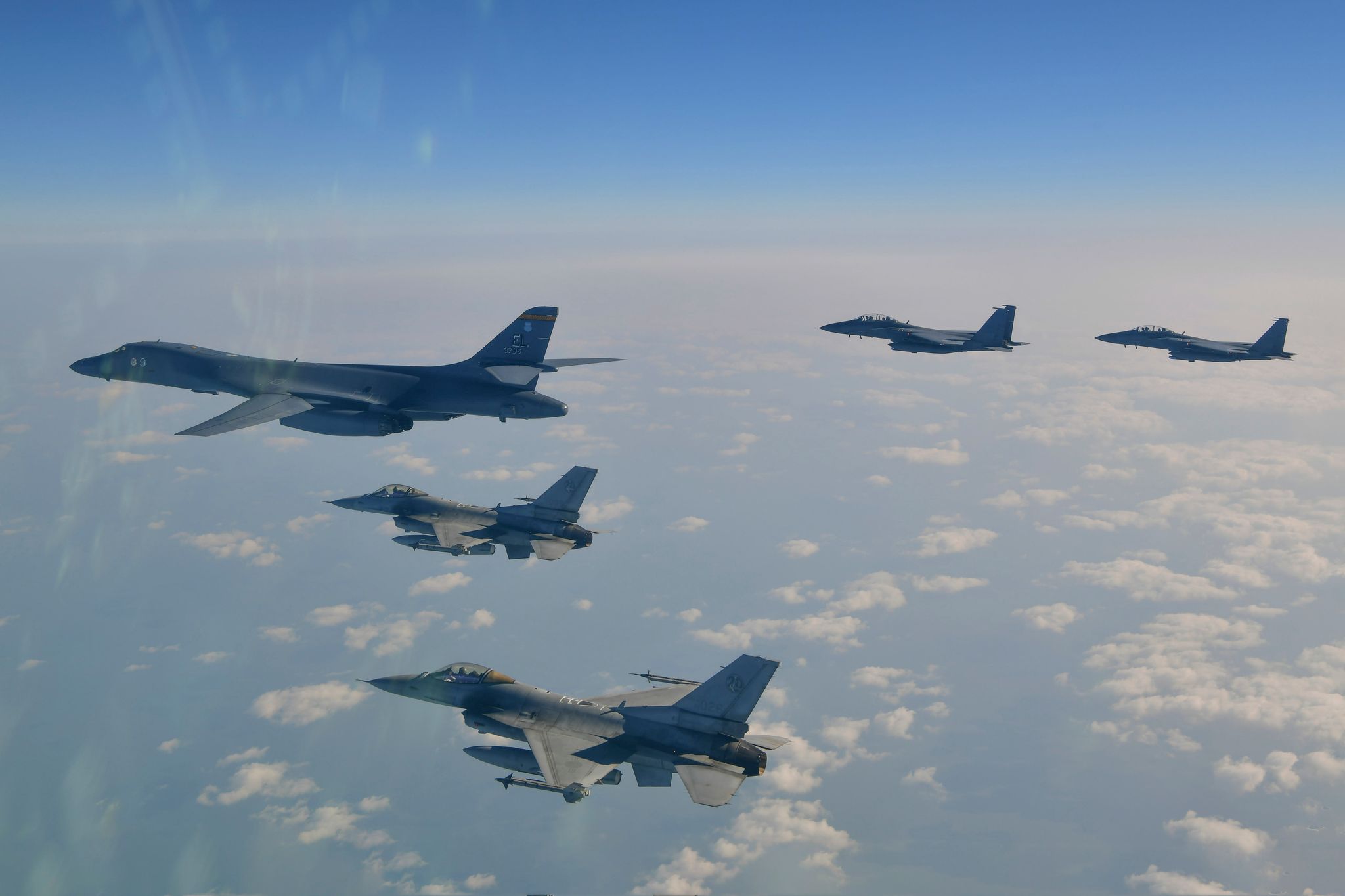 South Korean and U.S. forces conduct combined exercise involving B-1B ...
