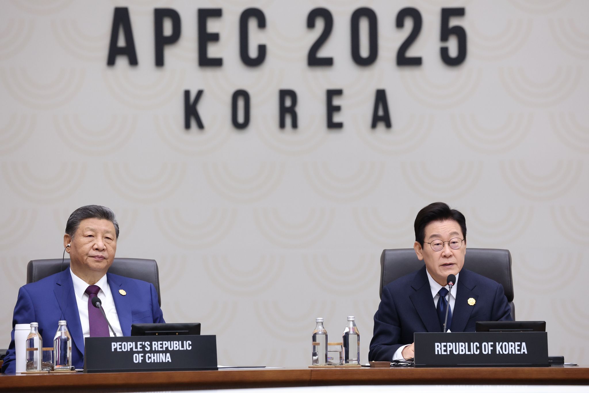 Asia-Pacific leaders wrap up APEC summit after Trump and Xi agreement ...