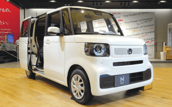 ホンダ「N-BOX」が4連覇 ｜ 朝日小学生新聞 | 朝日中高生新聞