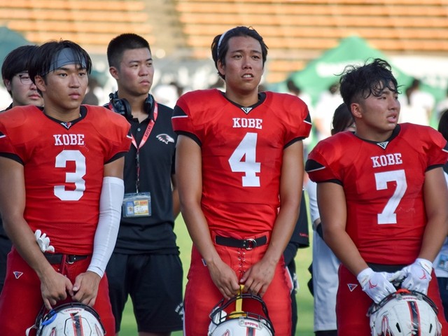 アメフト - 「国立決戦」で神戸大学が劇的な逆転勝利、セカンドチャンス生かしたQBとキッカー | 4years. #学生スポーツ