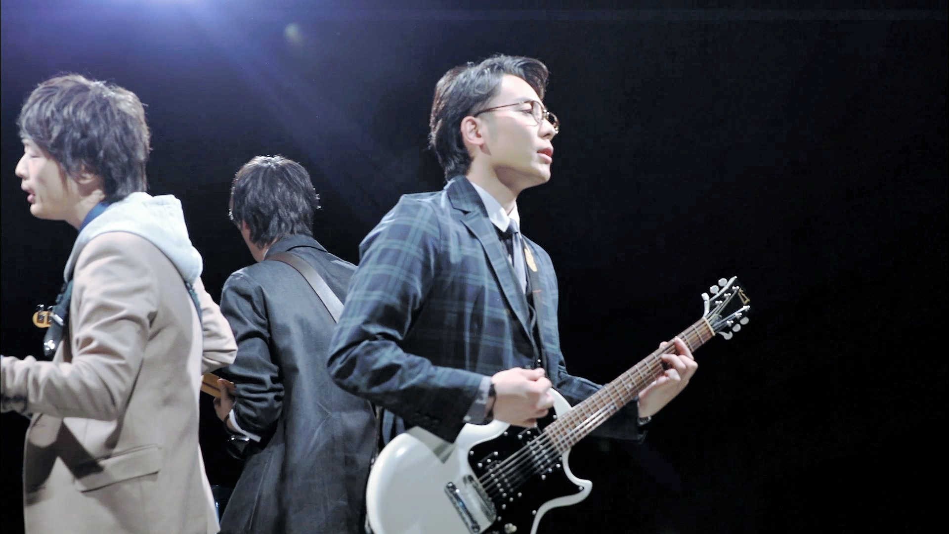 人気ロックバンドのボーカル、41歳で急死 大腸がんの闘病3年も力尽く｜よろず〜ニュース