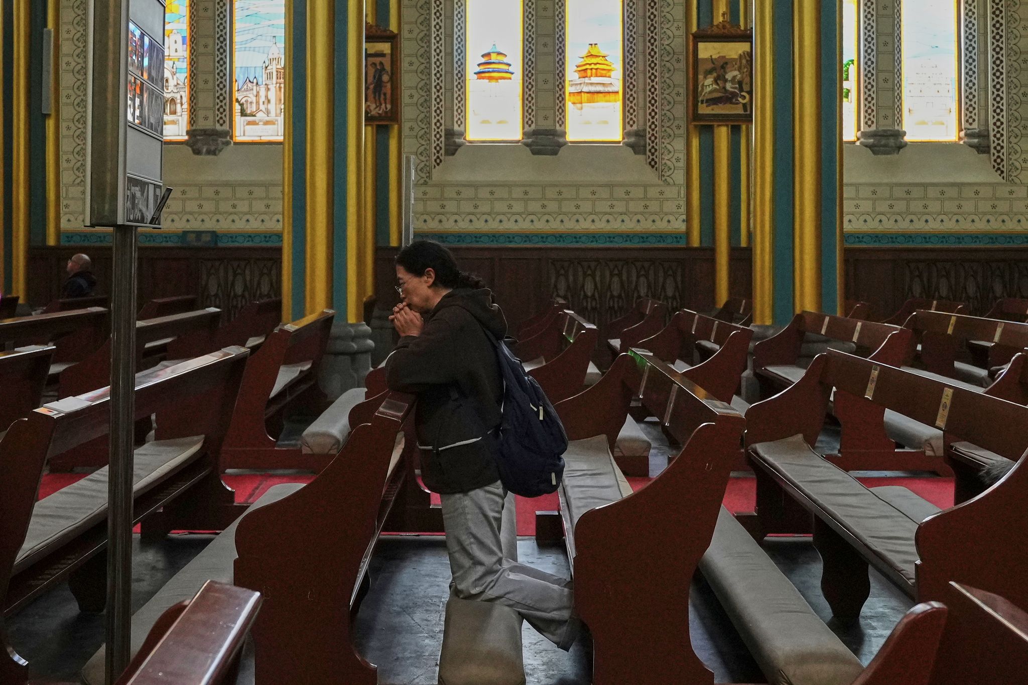 China raises pressure on underground Catholics to join official church ...