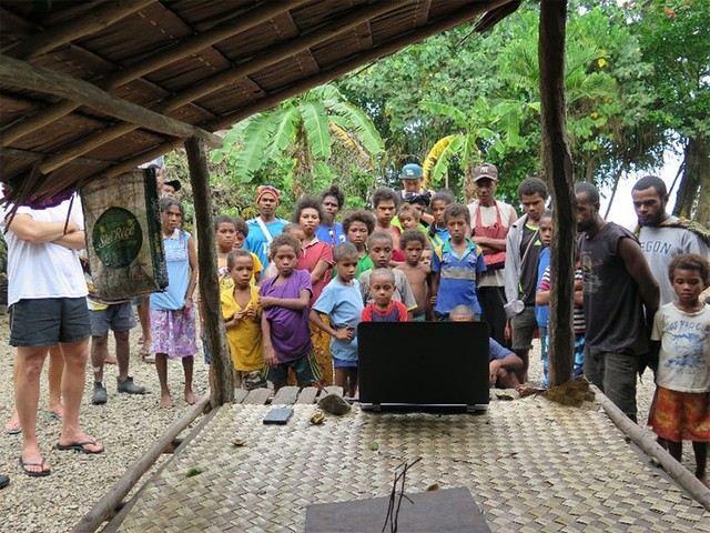 【写真】OISTのサンゴ研究：朝日新聞GLOBE＋