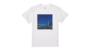 永井博×TOKYO FMの描き下ろし、レイドバックTシャツ