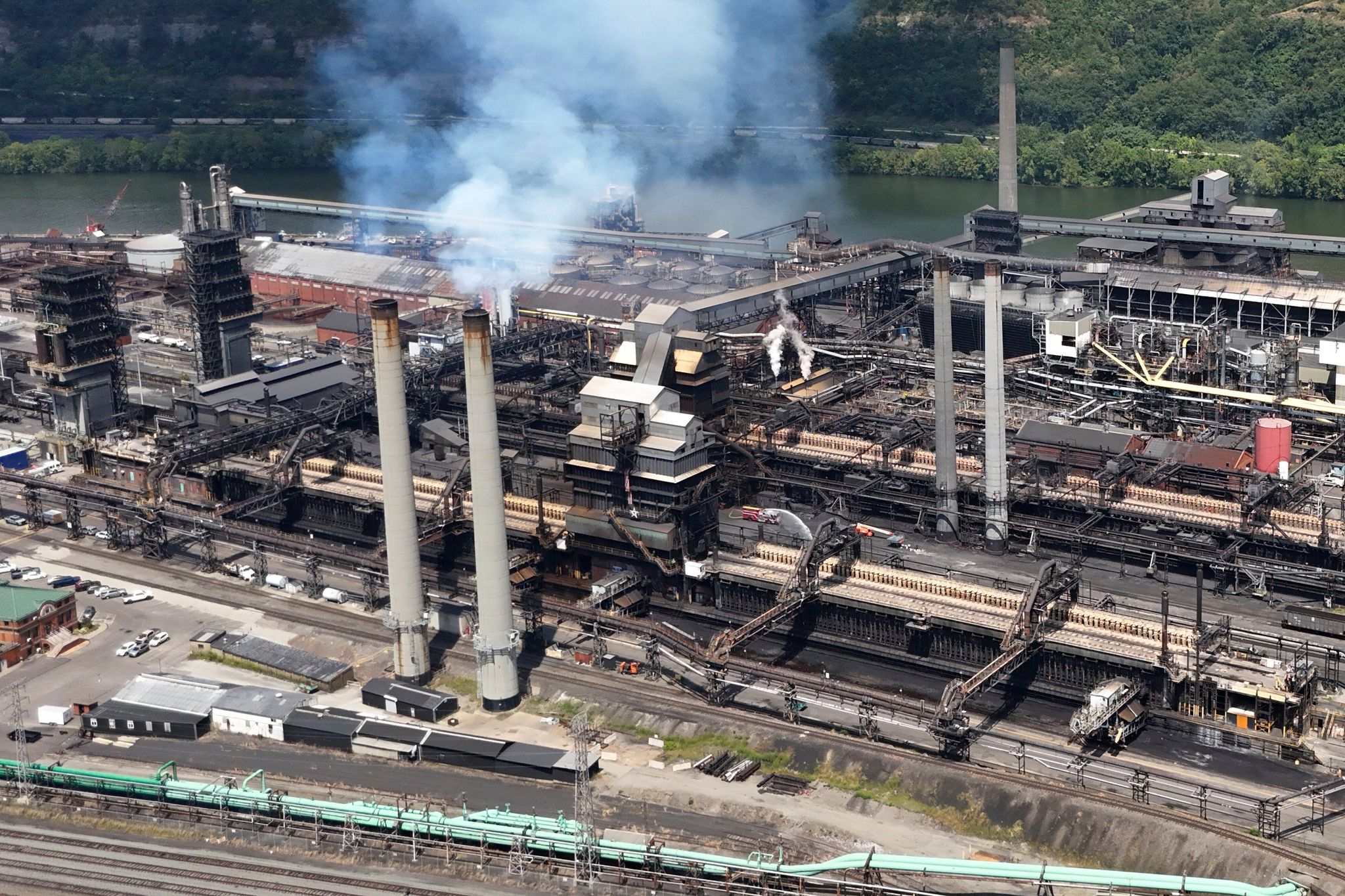 Explosion at US Steel plant in Pennsylvania leaves 1 dead, 1 missing ...