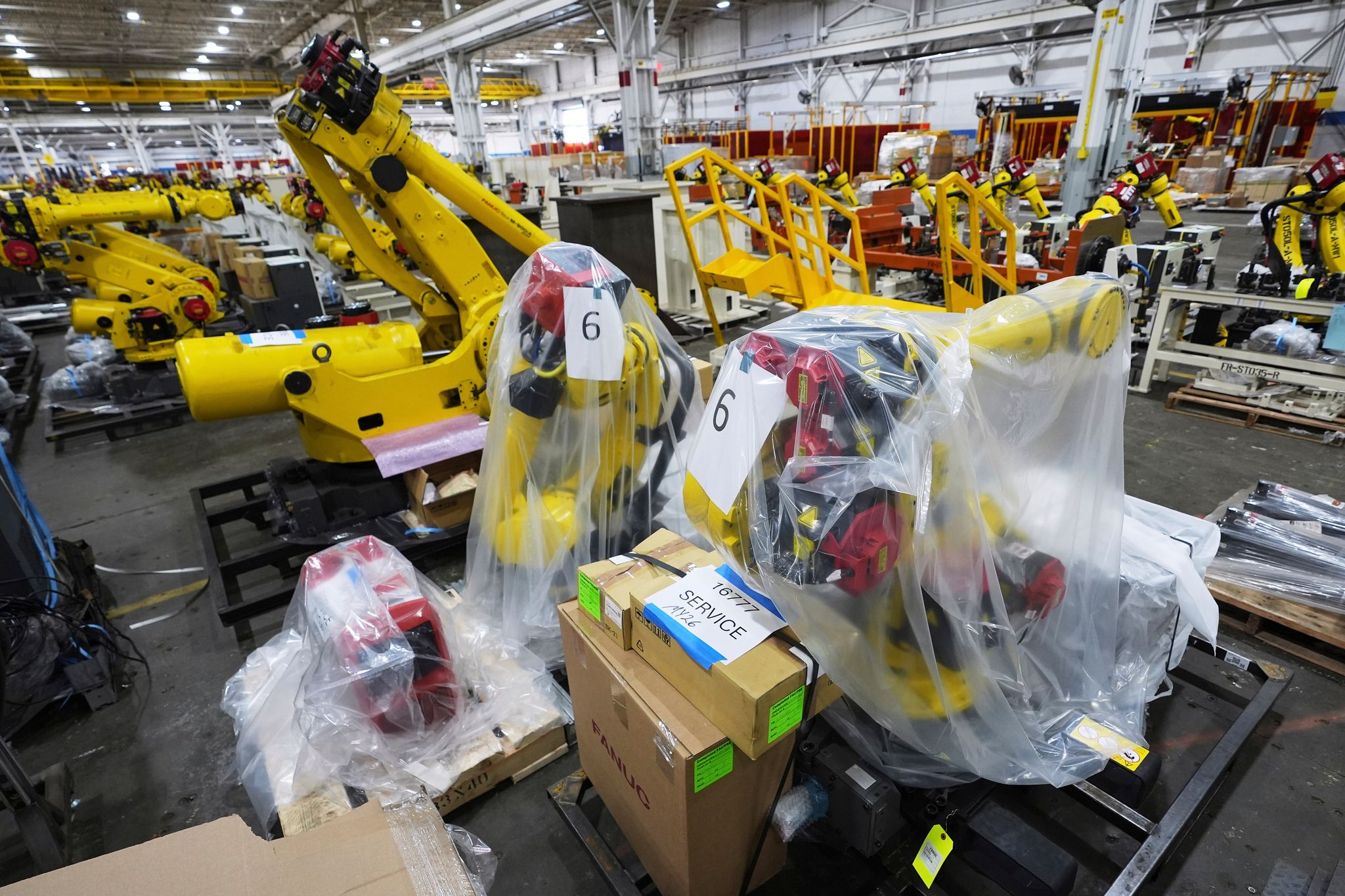 U.S. robot makers hope to beat China in humanoid race. Tariffs could ...