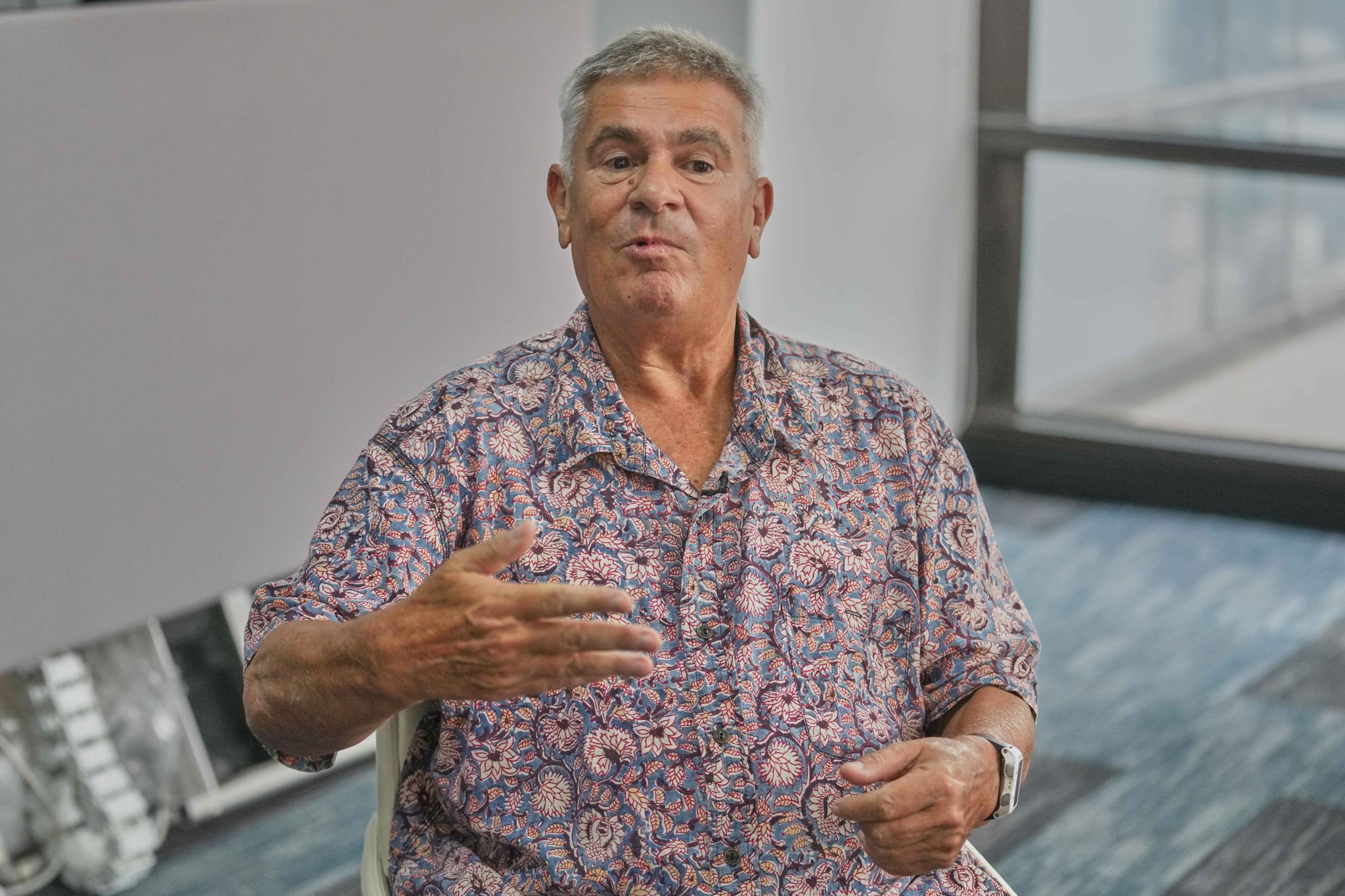 Australian says he was improperly arrested in Thailand over his ...